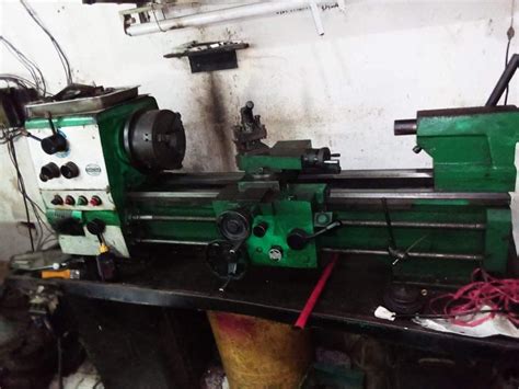 1 Lathe Machine Commercial And Industrial Industrial Equipment On Carousell