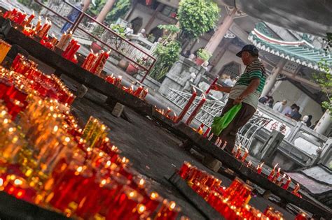 Chinese Filipinos Honor Ancestors ABS CBN News