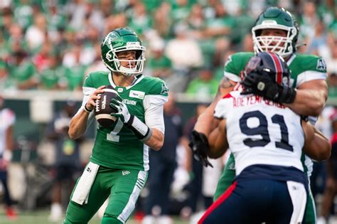 Saskatchewan Roughriders Qb Trevor Harris Named Cfls Top Performer