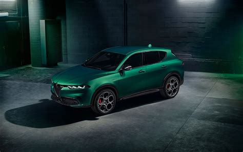 Download Wallpapers 2023 Alfa Romeo Tonale Edizione Speciale 4k