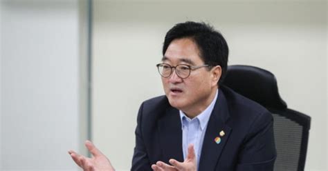 속보 우원식 전당대회 불출마이낙연·김부겸 양자구도 압축