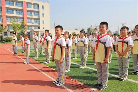 高新教育教育均衡 高质发展 喜迎二十大 向国旗敬礼 中国农科新闻网