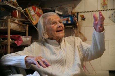Branka Veselinović je od danas najstarija glumica na svetu Naslovi net