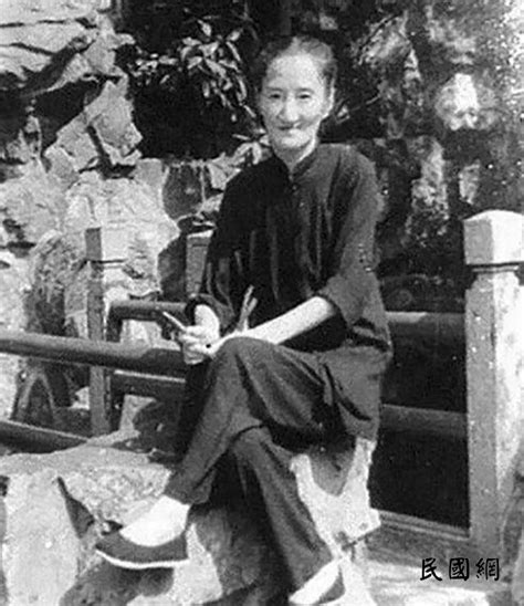 一代佳人陆小曼晚景凄凉尸骨无存仅留一具衣冠冢 民国网