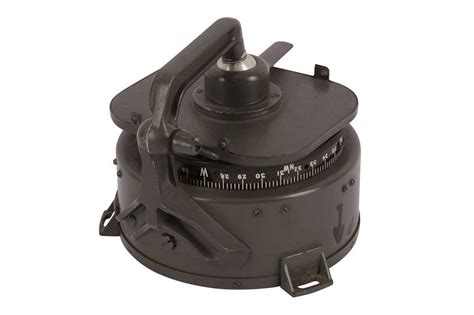Lot 354 A British Wwii Inverted Aviation Compass