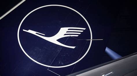 700 Passengers Stranded At Delhi Airport After Lufthansa Cancels Flights