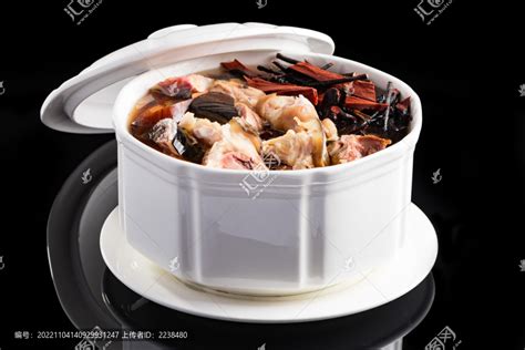春花梨炖双蹄 中国菜系 食品餐饮 摄影 汇图网www huitu