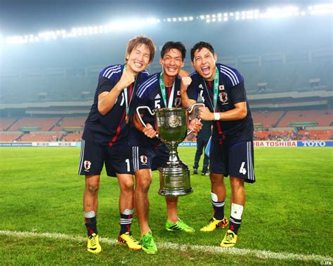 サッカー日本代表【🇯🇵】324 Vsオーストラリア代表🇦🇺 On Twitter 現役の Samuraiblue プレーヤーの歩みを