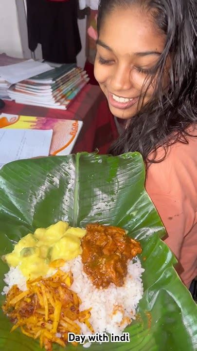 මූනේ හිනාව 😁😋කෑම කොතනද නංගී එතන🥰 Daywithindi Srilanka Cooking Food