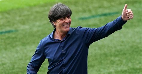 Joachim Löw Se Ve Entrenando A Una Selección Para El Mundial 2026