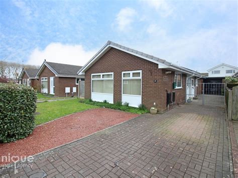 3 Bed Bungalow For Sale In Mayfield Avenue Thornton Cleveleys Fy5 £