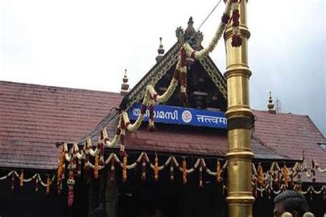 Sabarimala Temple Protests Live Updates Two Dozen Protesters Taken