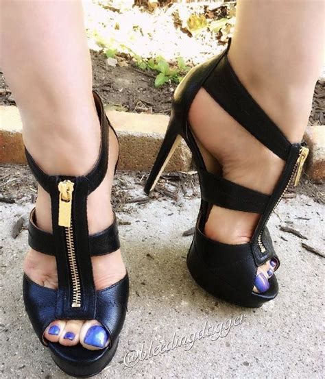 Pin De Sjp Photography En Shoes Zapatos De Tacones Zapatos De Tacón