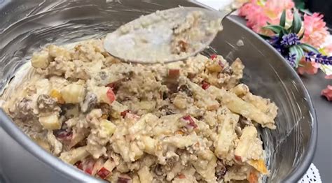 И бързина и вкус Ябълков сладкиш БЕЗ захар и без брашно просто смесваш и слагаш да се пече