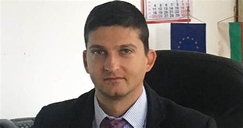 На 37 години почина директорът на агенцията за гражданска авиация Рикошет