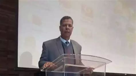 تفاصيل وفاة مدير مدرسة بالمنيا أثناء وظيفة إضافية كعامل بناء شبابيك