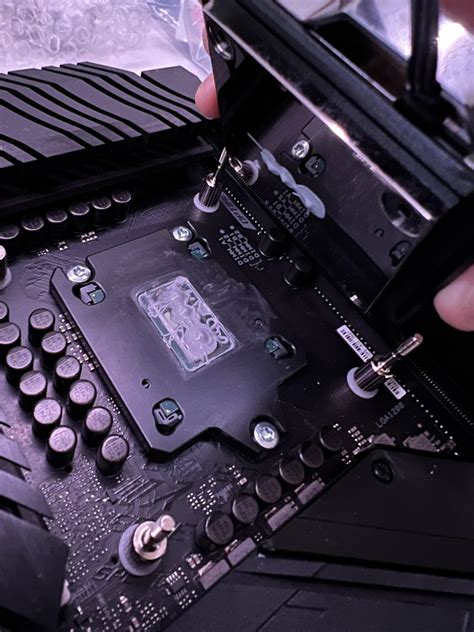 Help Cpu Block Not Sitting Close Enough To Delidded Cpu R Overclocking