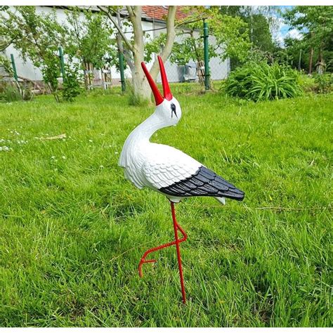Decoratiune Pentru Gradina In Forma De Barza Din Plastic 57 Cm X 30