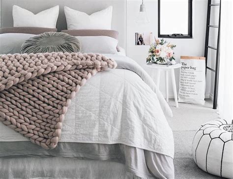 Feng Shui Bedroom Decorating Ideas Shelly Lighting