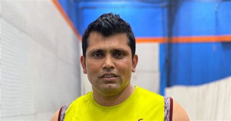 প্রথম টি ২০ ম্যাচে হার নিয়ে ভারতীয় দলের সমালোচনা গড়াপেটায় অভিযুক্ত কামরান আকমলের India Vs