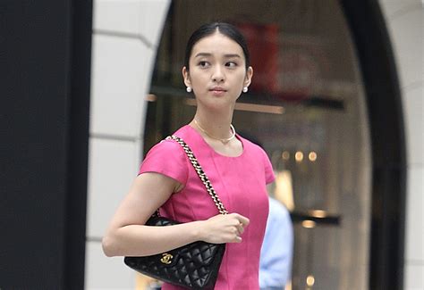 テレ朝post 武井咲の“銀座のママ”的私服が参考になる！【黒革の手帖・ファッション振り返り】