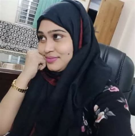 মহিলা মাদরাসার মহিলা মাদরাসার ছাত্রীদের আড্ডা খানা