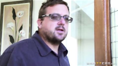 Busty Brunette Is Sucking Hard Meat Stick Eporner