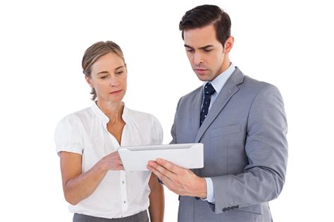 심각한 Co 근로자 사용하여 태블릿 Pc 사람들에 대한 스톡 사진 및 기타 이미지 사람들 컷아웃 20 29세 Istock