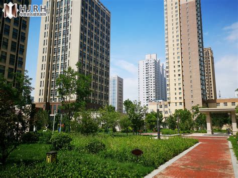 远大南上庄回迁楼 山西外墙保温施工太原玻璃幕墙山西防水防腐 山西华晋润合建筑装饰工程有限公司 山西华晋润合建筑装饰工程有限公司