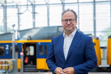 Ns Topman Koolmees Optimistisch Trein Misschien Al Over 50 Jaar