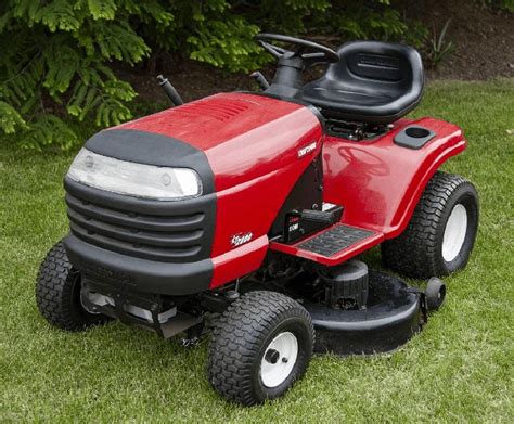 Craftsman LT2000: A well built and reliable Riding Mower | Properly Rooted