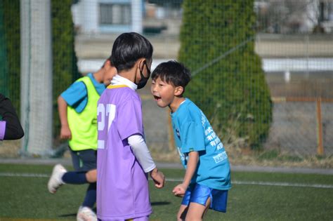 誰でも楽しく学べるサッカースクール！無料体験も実施中です。フットサル・ソサイチ・コートレンタルも！お気軽にお問い合わせください。