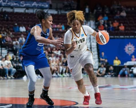 Indiana Fever Sign Veteran Forward Nalyssa Smith Strengthenin