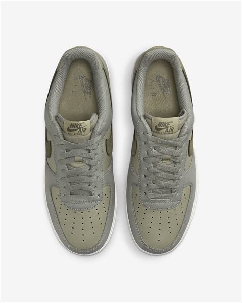 NIKE公式ナイキ エア フォース 1 07 LV8 メンズシューズ オンラインストア 通販サイト