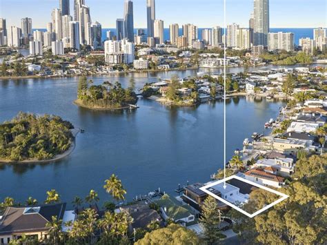 Super Sized Block In Surfers Paradise On The Market Au