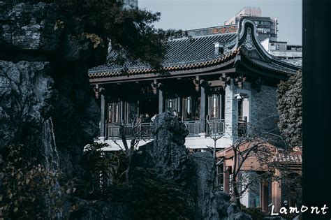 永庆坊 扫街~摄影人文纪实摄影箫慕料峭闻花香原创作品 站酷zcool