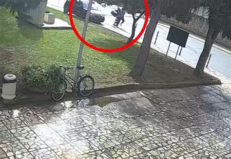 ДРУСАН С КРАДЕНА КОЛА Ето как пешеходци едва не бяха пометени на