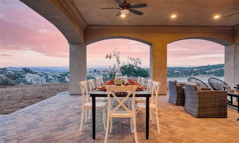 Incredible Estate W Panoramic Views And Bocce Ball Court Malbec By