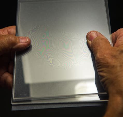 On The Fringe Formerly Bridge Light Waves Color And Light Science Activity Exploratorium