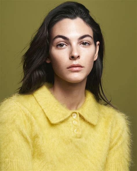 Vittoria Ceretti For Gucci 2023 Fall Winter Campaign 哔哩哔哩