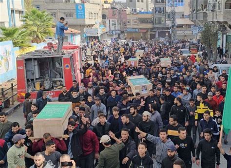 القسام تزف 4 من قادتها شهداء بينهم عضو مجلسها العسكري أحمد الغندور