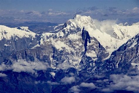 ヒマラヤ山脈でアイルランド人登山家死亡インド登山家行方不明 KWP News九州と世界のニュース