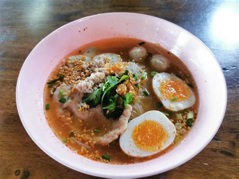 ก๋วยเตี๋ยวต้มยำหมูเด้ง • เมนูแนะนำ ส่วนตัว ร้าน เจ๊จุ๊ ก๋วยเตี๋ยวปากหม้อ Wongnai