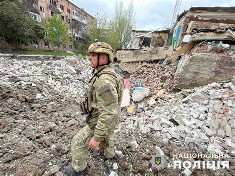 Доба на Донеччині росіяни обстріляли 9 населених пунктів та поранили трьох жителів Бахмута