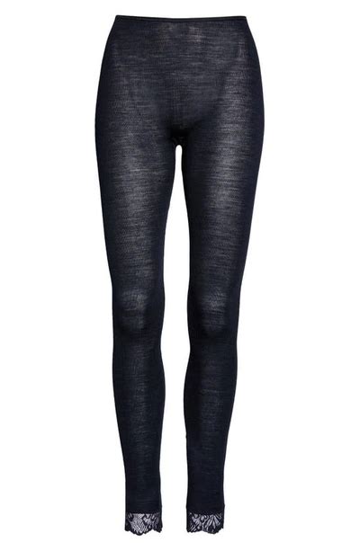 Hanro Silk Stretchy Leggings In Black Modesens