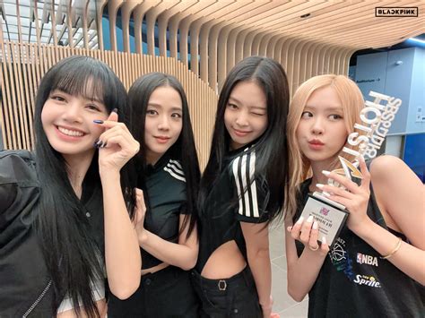 Weverse Blackpink Image 9월 첫째 주 인기가요 Hot Stage💕