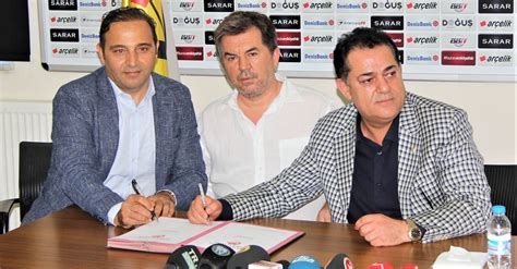 Eskişehirspor un yeni teknik direktörü Fuat Çapa oldu