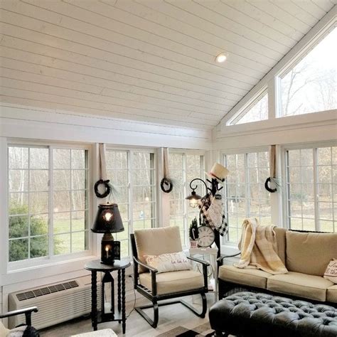 75 Farmhouse Sunroom Ideas You Ll Love April 2022 Houzz