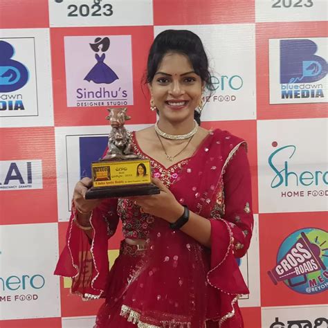 asha jyothi asha anchor instagram photos and videos