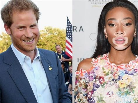 ნახეთ რა ფოტობომბი გაუჩალიჩა პრინცმა ჰარიმ ცნობილ მოდელს 2 ფოტო